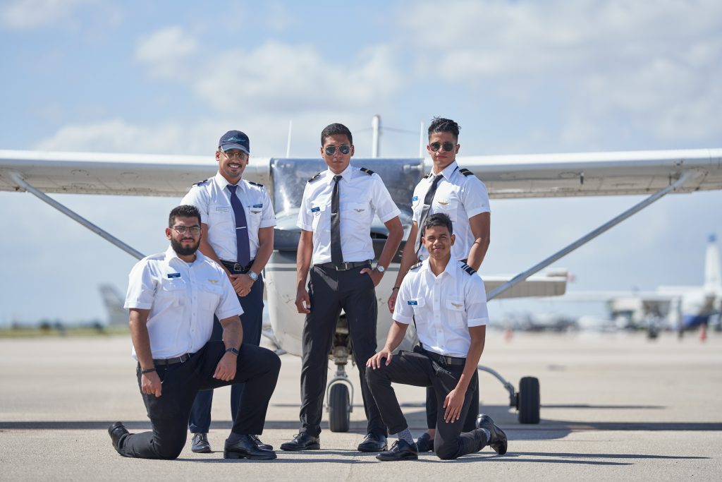 Aviation Theory Centre - Visual Flight Guide 2025 — eSHOP.AERO